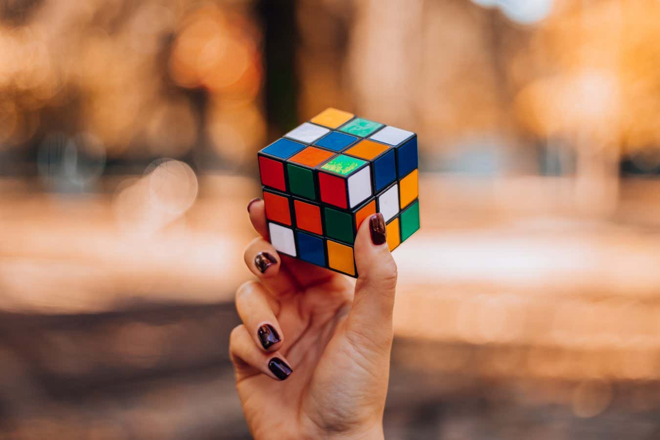Quantum Rubik’s cube has infinite patterns but is still solvable ...